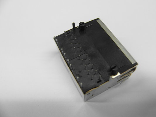 Разъем Pin RJ45 IEEE 10 двойного порта с женщиной перстов 10P8C EMI Magnetics