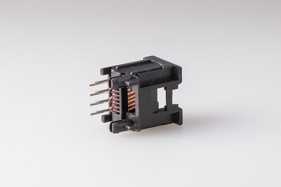 Le plastique 4P4C/dessus de 6p6c/8P8C RJ45 ModularJack entrent dans le port simple femelle