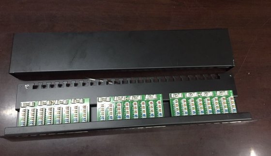 Cat6 STP RJ45 защищало пульт временных соединительных кабелей 1U сети для системы платного кабельного телевидения LAN