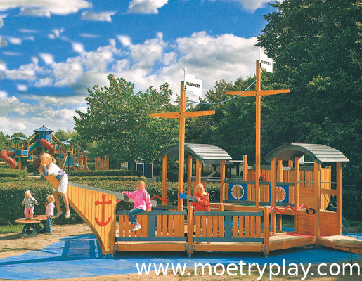 Moetry Wooden Children Pirate Ship Playground Equipment Outdoor Playground for Sale