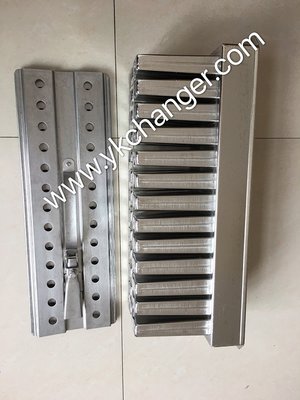 Metal ice cream freeze mold stainless steel  2x13 26mold 123ml with plain stick extractor 85USD per set hot sale supplier
