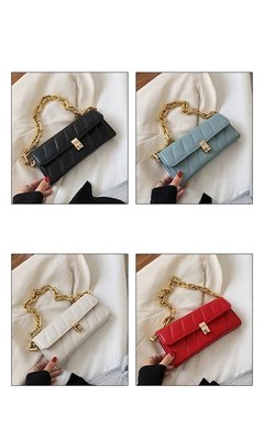 Ladies small bag 2022 new trendy fashion chain shoulder bag all-match ins French armpit baguette
