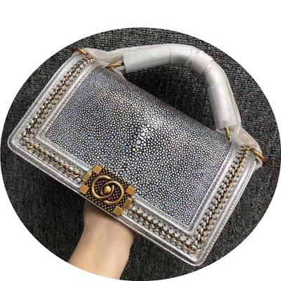 Light Luxury Women's Bag Pearl Fish Chain Bag Leather Devil Fish Gold 2022 New One-Shoulder Messenger Bag