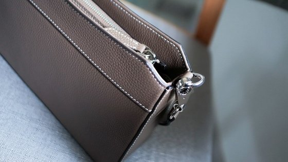 Original Design TOGO Leather Ladies One Shoulder Portable Crossbody Underarm Bag Baguette Casual Solid Color