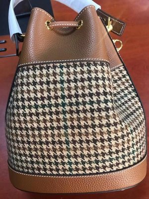 Original Design Ladies Bucket Bag Hand-Held Messenger Bag Imported Togo Cowhide Wool Houndstooth Tweed