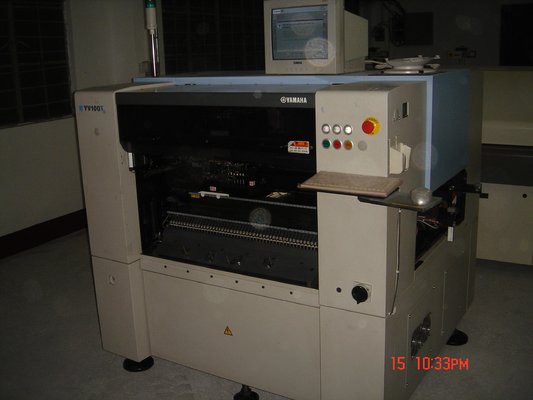 Selección de Yamaha YV100XG SMT y máquina del lugar, máquina flexible de Smt Mounter