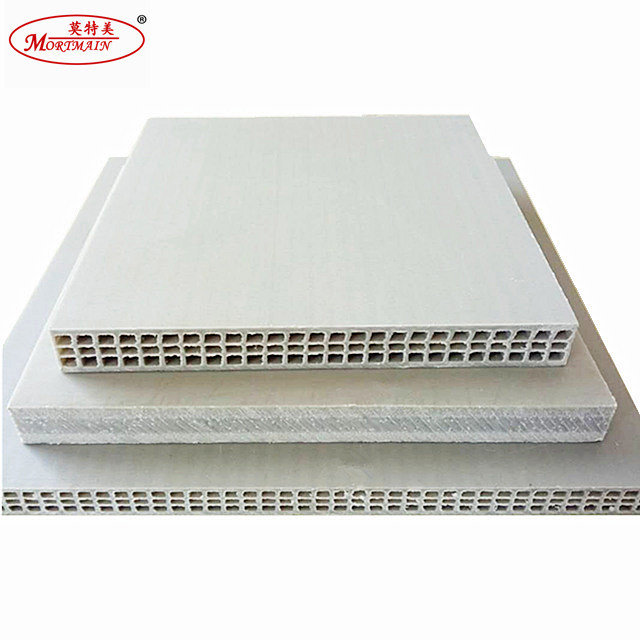 plastic concrete formwork for construction instead of plywood sheets