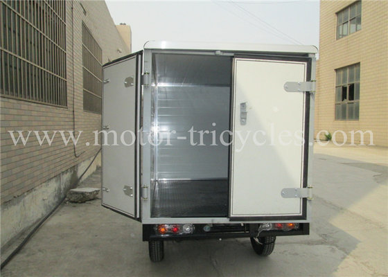 Shaft Drive 5 Speed Three Wheel Cargo Motorcycle , Covered Motorcycle Three Wheel