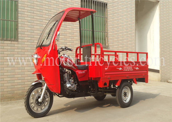 Gas / Petrol Cabin Cargo Motor Tricycle Motorized Trike 80km/h Max Speed
