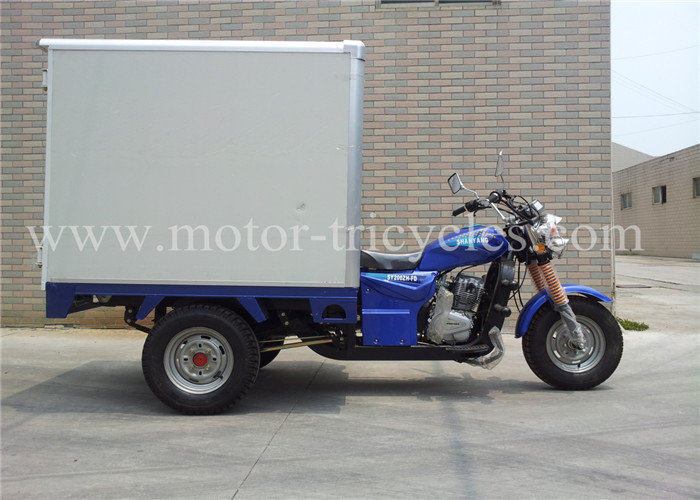 12V 9A Battery 250CC 150CC Motor Tricycl 3 Wheel , Closed Box Cargo Tricycle