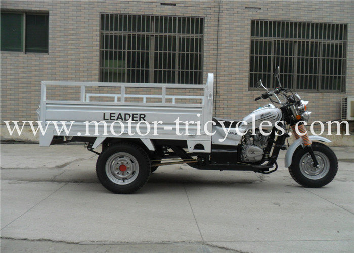 Air Cooling Engine Eec Tricycle Three Wheel , Cargo Motor Tricycle Optional Color