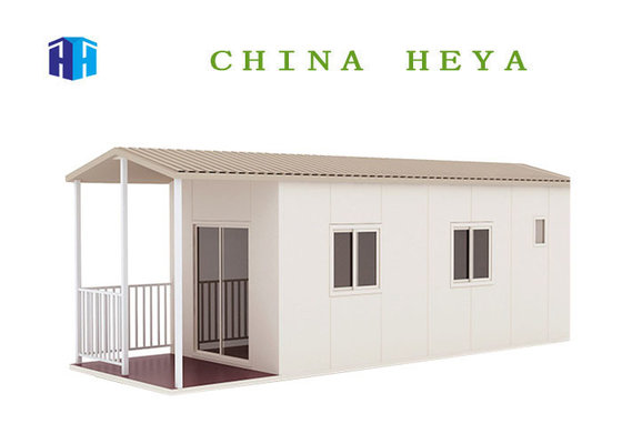 Anti Corrosion Steel Metal Building Homes , Modern Prefab Guest House Movable
