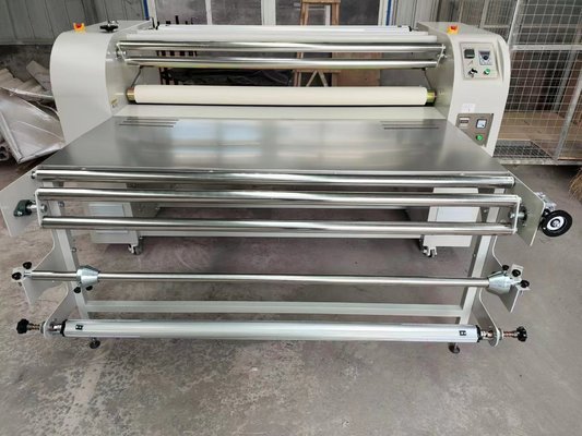 Oil heating roll heat transfer machine for sublimation transfer paper