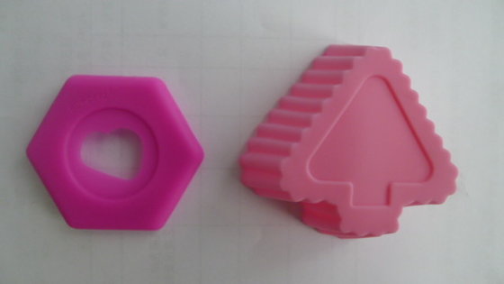 Insert With Hardware Customized NBR, EPDM, CR, NR Pink Rubber Dust Cover For Motors And Engines