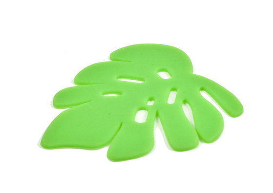 Anti-Slip 12.5X10.6X0.3cm 100% Food Grade Silicone Pot Mat Leaf-Shaped / Silicone Cake Mold / Moulds