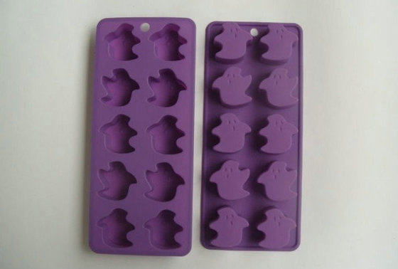 LFGB Purple 6 holes Non-toxic Durable Silicone Cake Mould for Halloween