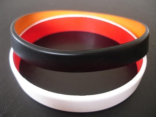 2 layers silicone bracelet, Top quality two layers silicone bracelet, Custom made colors