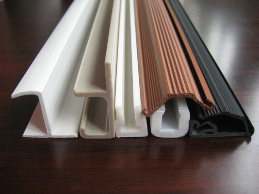 High weather irregular rubber Plastic Sealing Strip extrusion profile , OEM/ODM