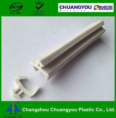 White Extrusion Plastic Sealing Strip Door Weather Seal Strip Dustproof