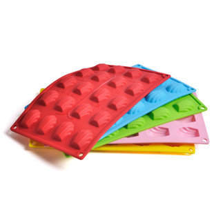 Pliable And Flexible Silicone Bakeware Silicone Cake Mold With Blue / Green