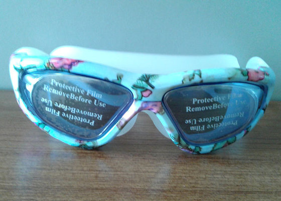 Adjustable Angle Silicone Swimming Goggles Customized Logo / Color