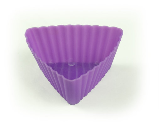 100% Food Grade Silicone Cake Mold Triangle 6.7x6.7x3.2cm  Used In Dishwashers / Ovens