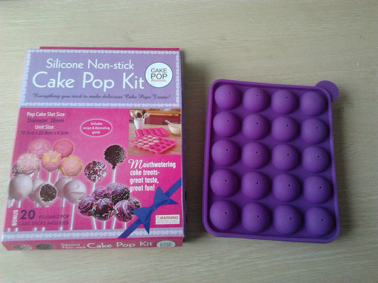 24 Holes Red Non-stick Silicone Cake Mould , Durable Red Cake Pops Kit