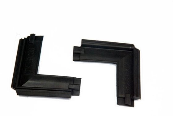 50-80SHA Rubber Corners Extruded Plastic Parts