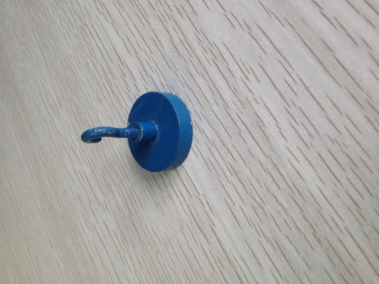 Zn Coated Custom Neodymium Magnets With Suction Hook Bright Blue Shining Color