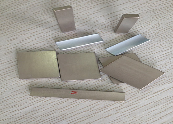 Energy - Saving Strong Neodymium Block / Segment Magnets ISO9001 Certification