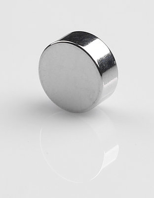 Round Industrial Strength Sintered Neodymium Magnets For Wind Power