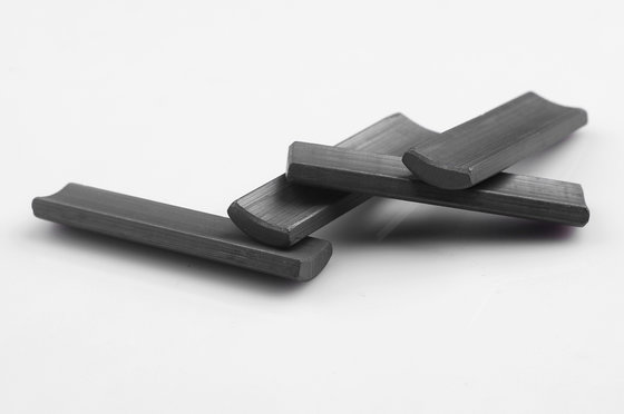 Ferrite permanent magnet used in industry field with smooth surface for wholesale
