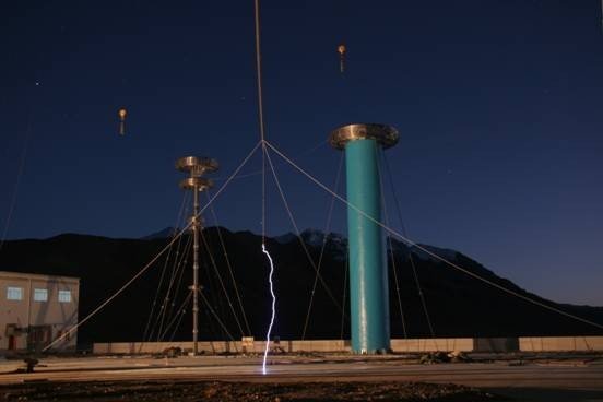 Total energy 80 - 1620 kJ Impulse Voltage Generator for high voltage switch