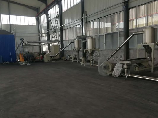 Carbon black master batch granulator