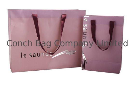 Cosmetic Recycled Paper Bags with Satin Ribbion Handle for Packaging