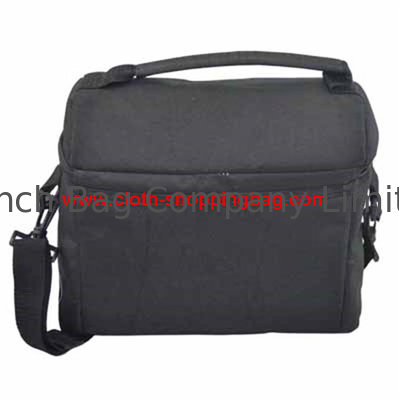 Black polyester washable built lunch shoulder bag for picnic