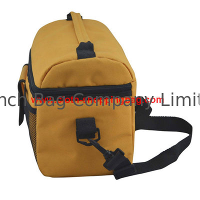 Durable polyester yellow built lunch bag , drink cooler bag