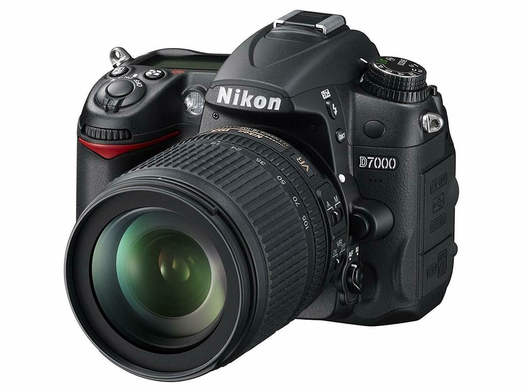 Discount Nikon D7000 Digital SLR Camera with 18-105mm VR Lens Kit