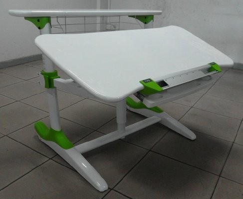 China sell kids table,adjustable kids table,children table,kid desk,kids desk,#Z601 supplier
