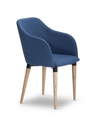 China North Europe style arm chair with wooden leg supplier