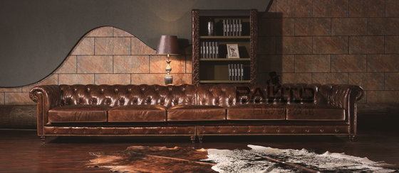 China Luxury antique 6 seater leather sofa furniture/rectangle 6 person antique leather sofa supplier
