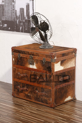 China classical old style antique leather drawers case furniture supplier