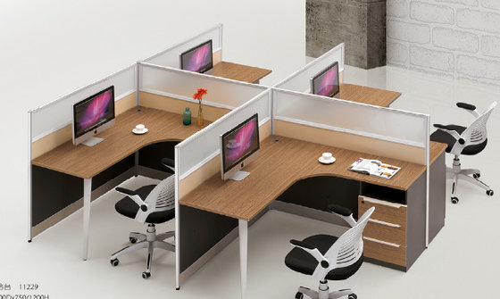 China modern 4 seater office glass panel workstation furniture supplier