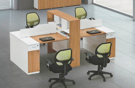 China modern 4 seats office desk workstation in warehouse in Foshan supplier