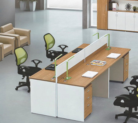 China modern 4 persons office table partition in warehouse in Foshan supplier