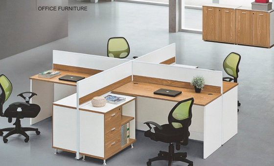 China modern 4 persons office table wood partition in warehouse in Foshan supplier