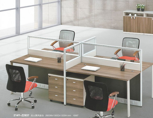 China modern 4 seats office workstation table furniture in warehouse supplier