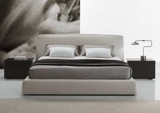 modern America style high quality fabric bed furniture supplier