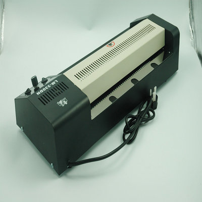 China Jam Free 10 mil Office Laminating Machine Double Side For Documents supplier