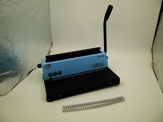 China Wire-o binding machine single handle manual binding machine square holes supplier